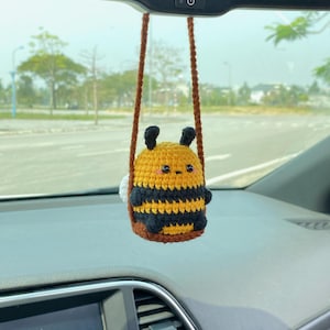 Cute Swinging Bee Car Mirror Hanging Accessories, Crochet Bee Ornaments ...