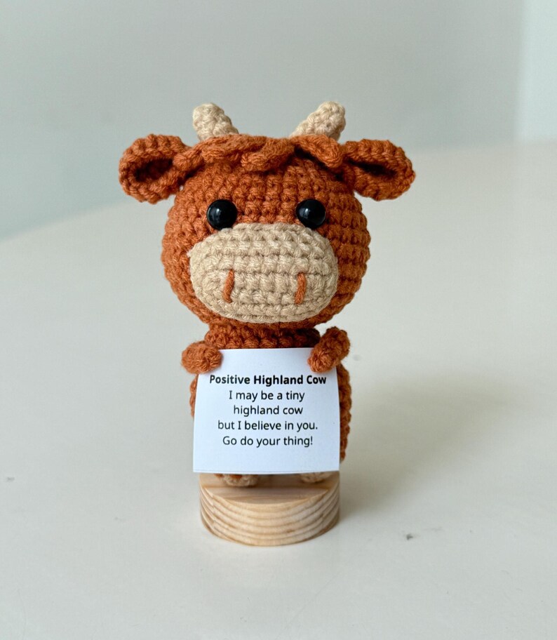 Crochet Highland Cow Positive With Desk Decorations, Supportive ...