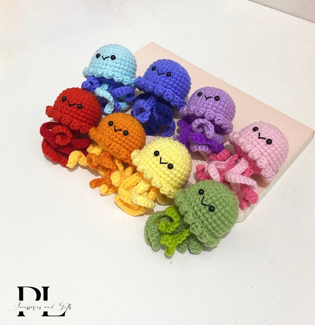 Handmade Jellyfish Crochet Keychain, Amigurumi Jellyfish, Crochet Cute ...