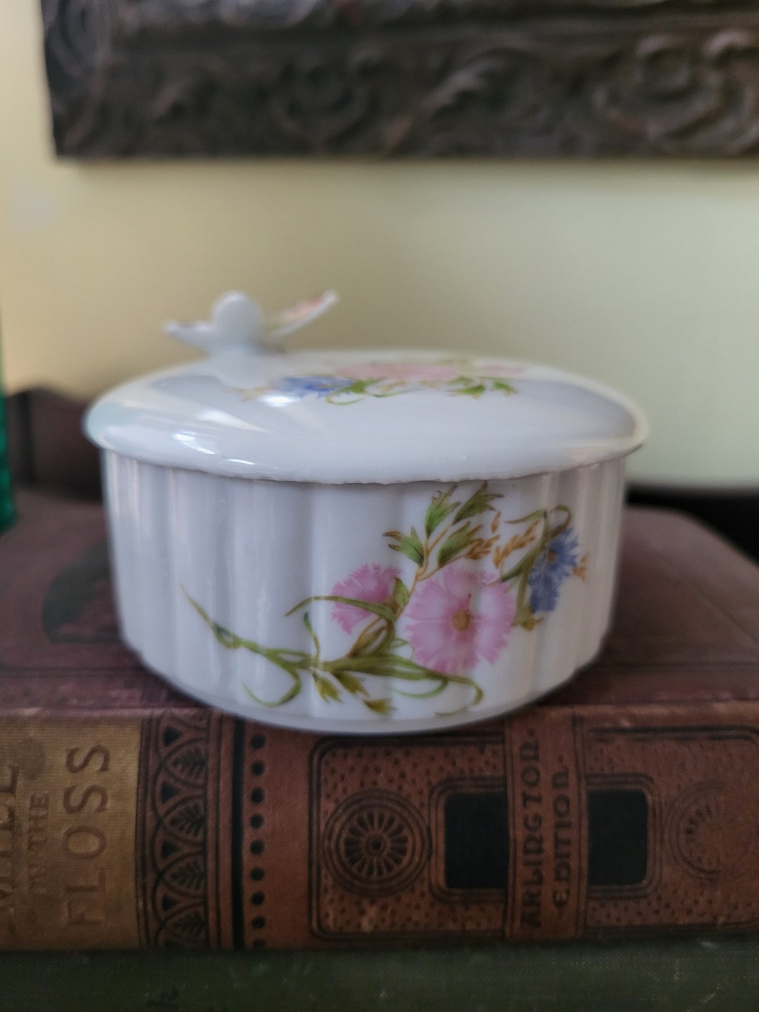 Vintage Porcelain Trinket Box With Lid Flowers Butterfly - Etsy