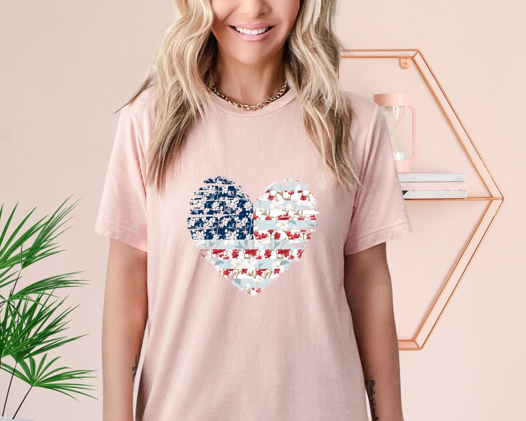 Patriotic Tee, Super Cute Patriotic Floral Heart, Red, White and Blue ...