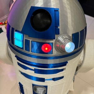 Life Size R2-D2: 3D Printed Star Wars Astromech Droid - 43" Lights ...