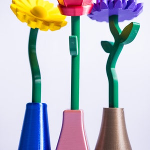 Set of 3 Very Pretty 3D Printed Flowers in Vases Includes All 3 Shown ...