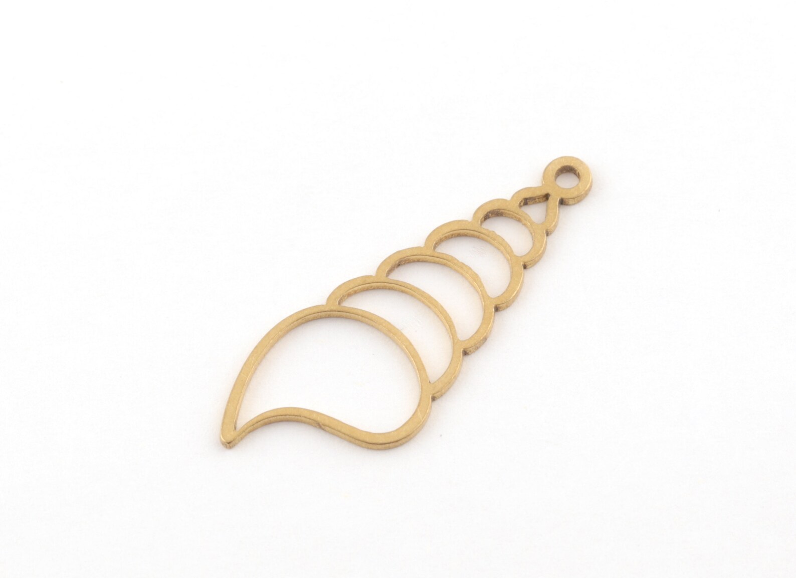 4 Pcs Raw Brass Laser Cut Sea Shell Charms Oyster Earring - Etsy