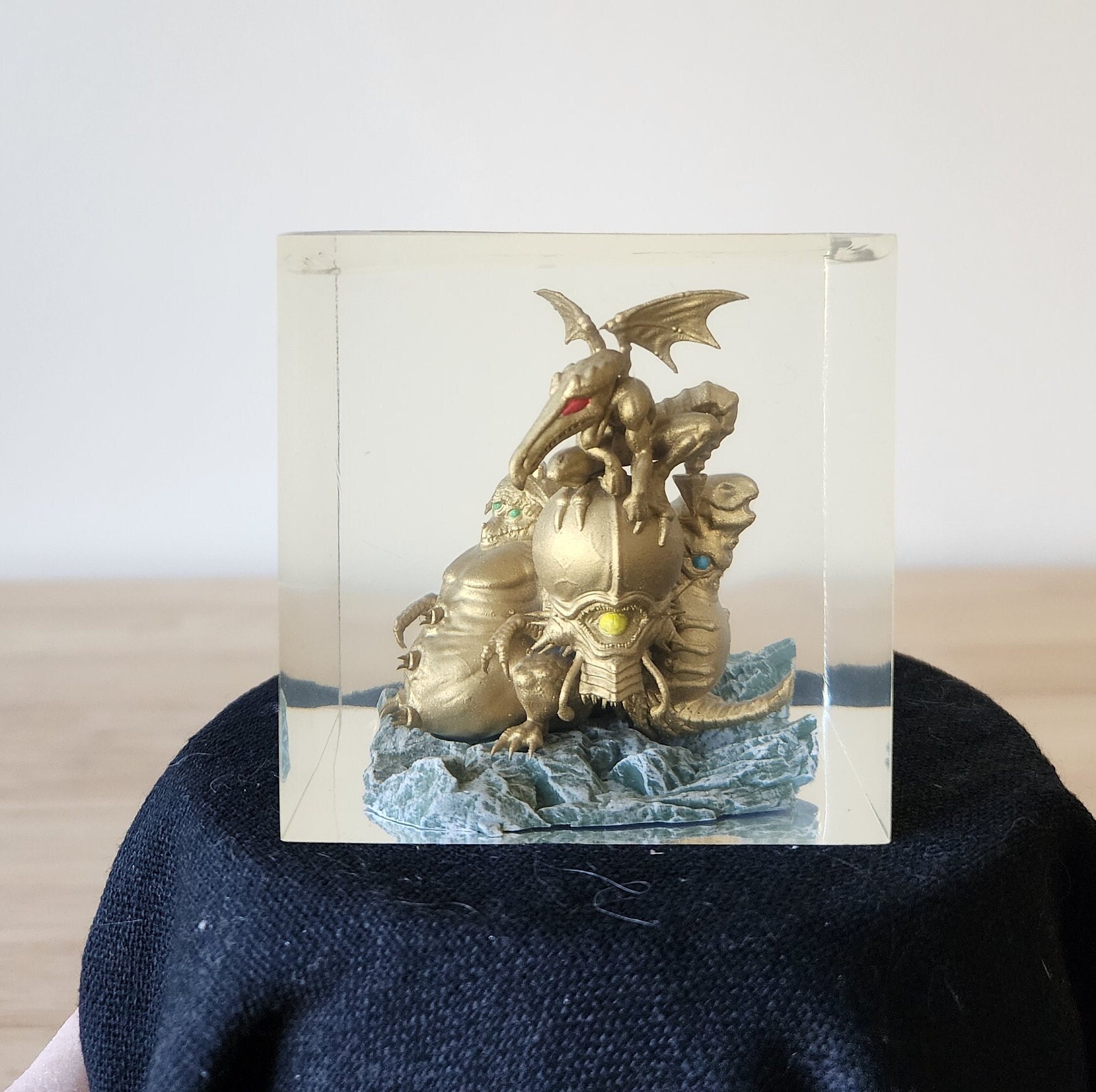 Super Metroid Golden Boss Statue - Etsy