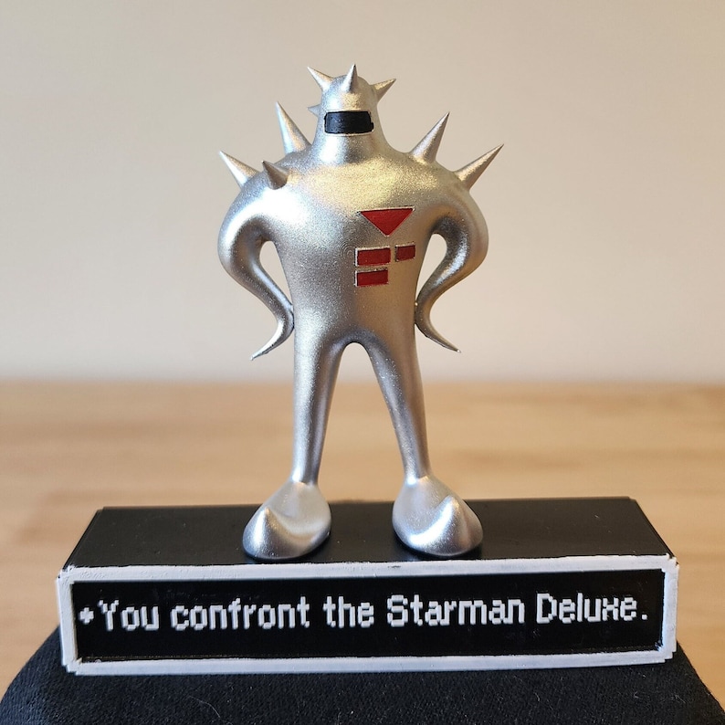 Starman Deluxe Earthbound Figure - Etsy