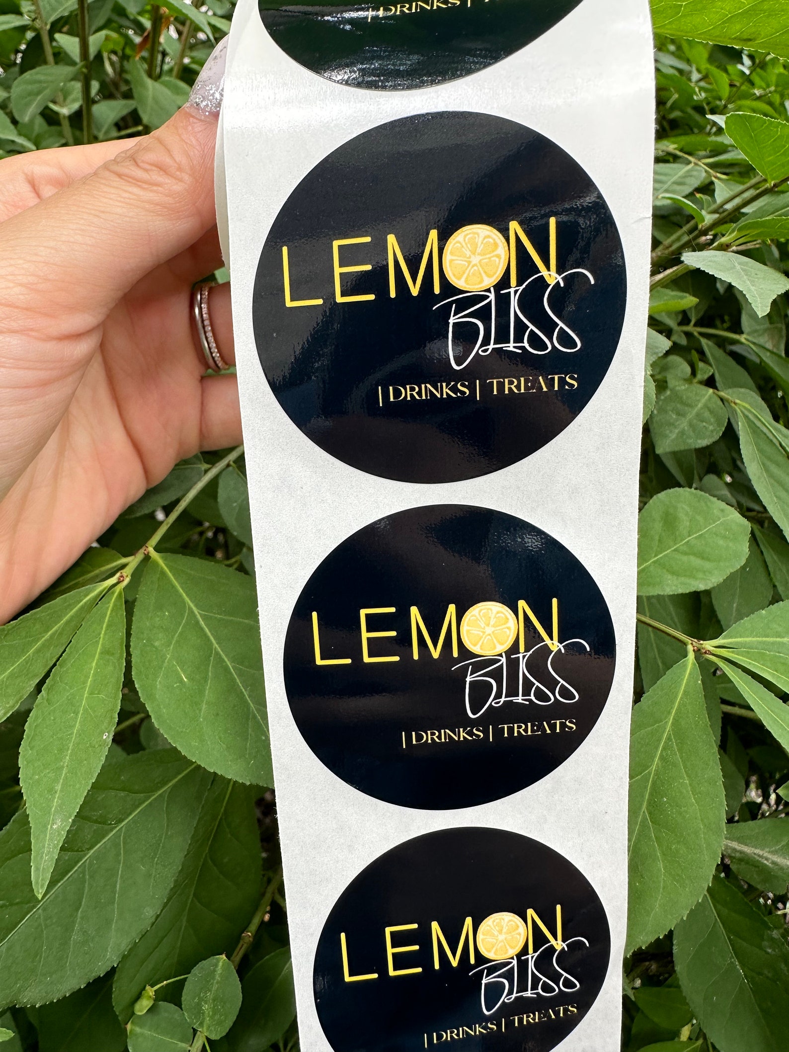 150 Labels on Roll Premium Gloss Weatherproof Labels Your Design Logo ...