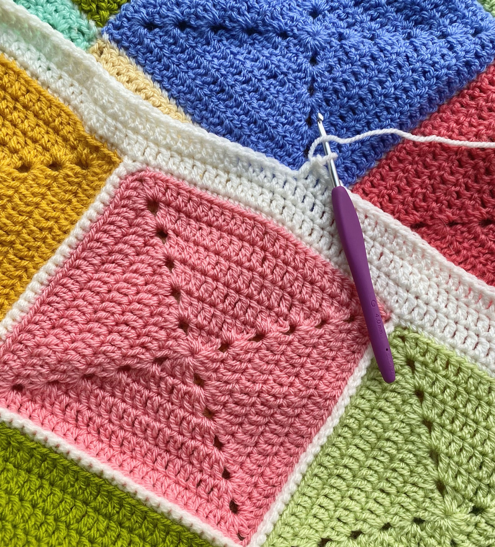 BEGINNER Patchwork Granny Square Crochet Blanket PDF Digital Pattern ...