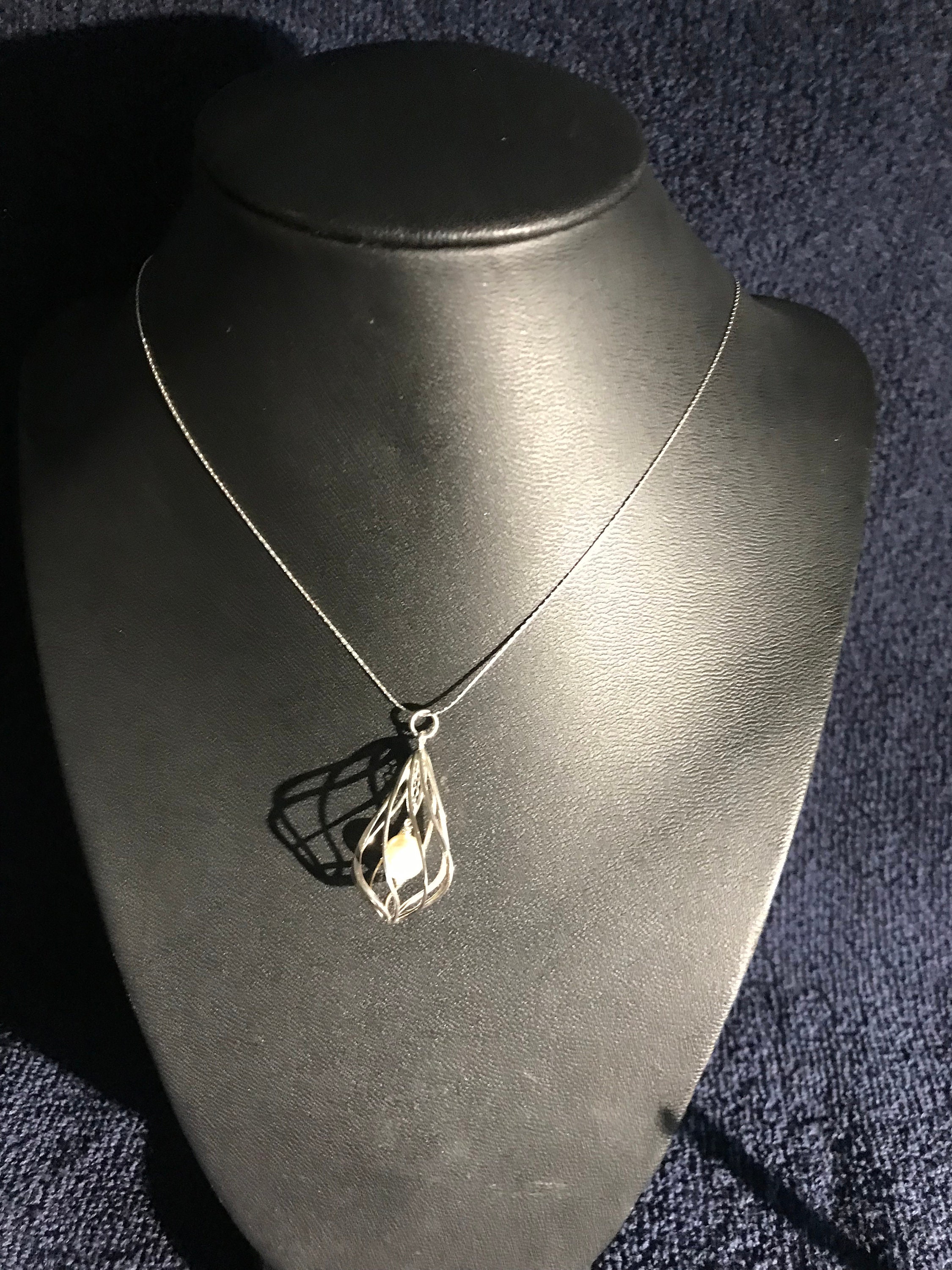 Handmade Marble Necklace, Marble Charm Necklace, Elegant Marble Jewelry ...