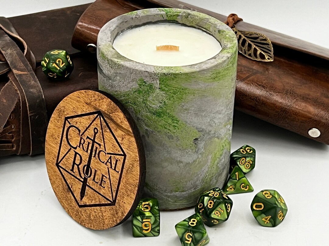 Scented Candle With Dnd Dice, Moss Green Decor, Dungeons and Dragons ...