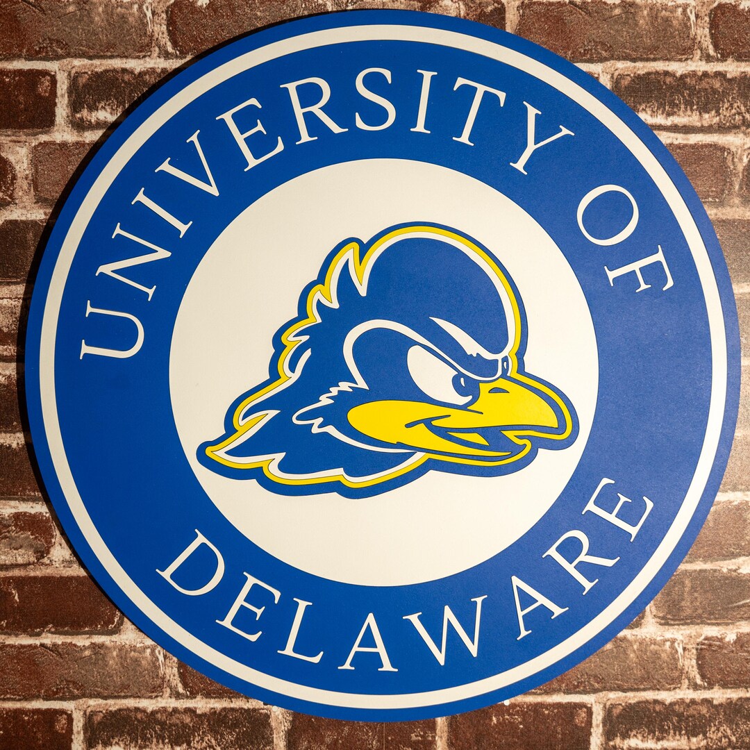 University of Delaware Blue Hens Sign - 22.5" Round Wooden Wall Decor ...