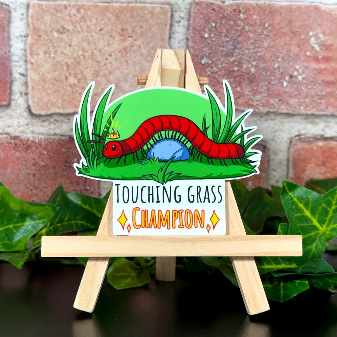 Touching Grass Champion Featuring a Scarlet Millipede, 3" Water ...