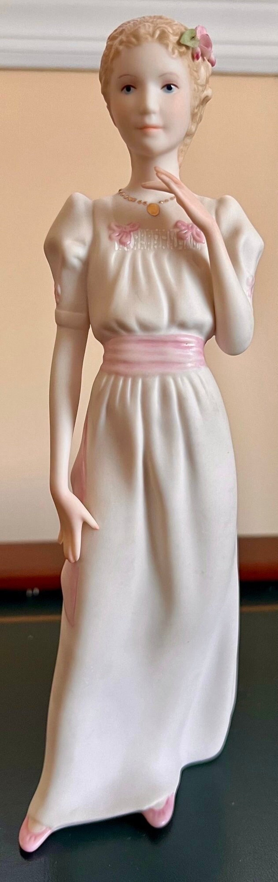 Rare Find 1983 "lucy Locket" by Cybis Nursery Rhymes Series Porcelain 9 ...