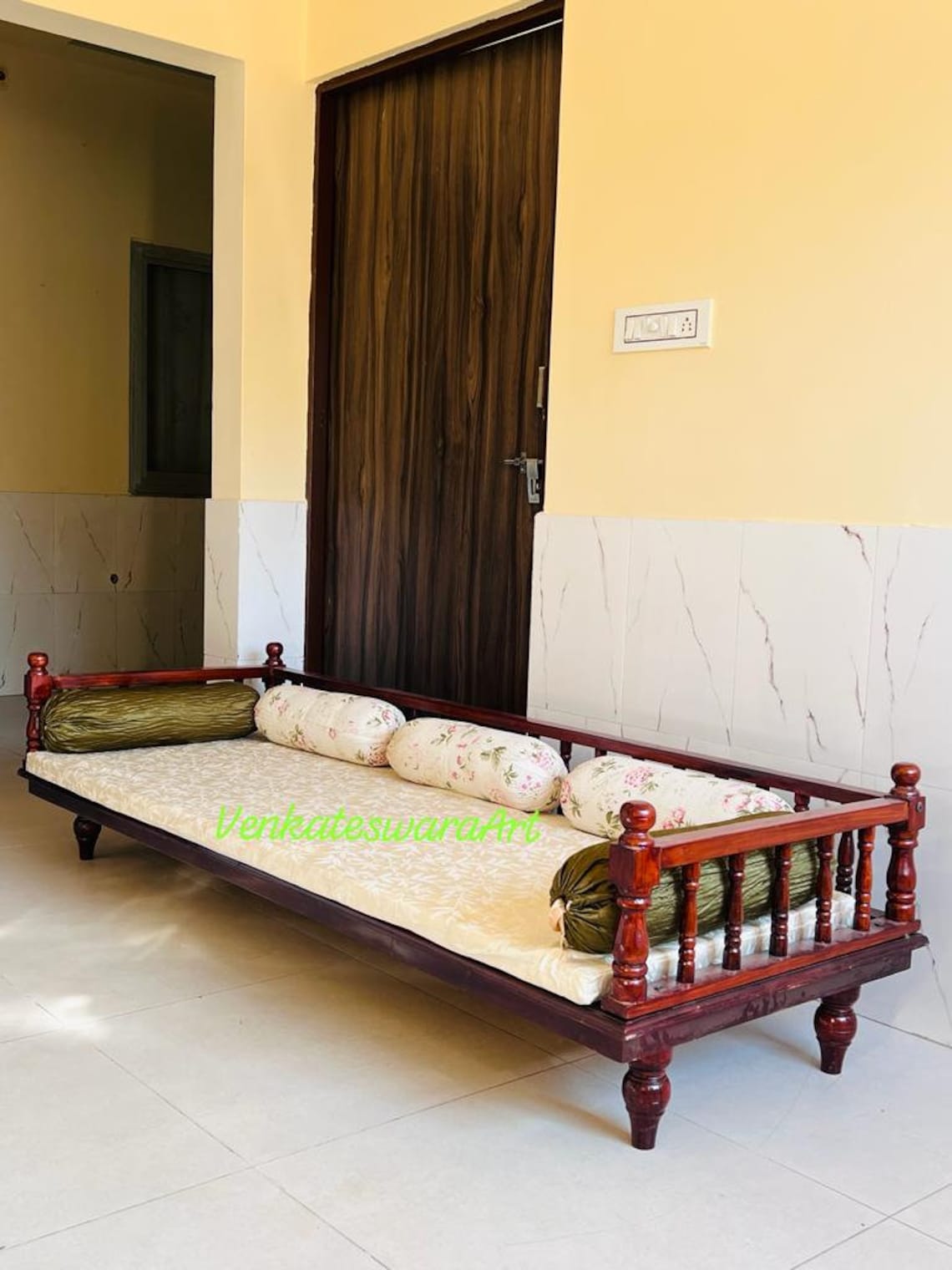 Indian Solid Teak Wooden Fine Carved Low Sitting Daybed/ Mughal Style ...