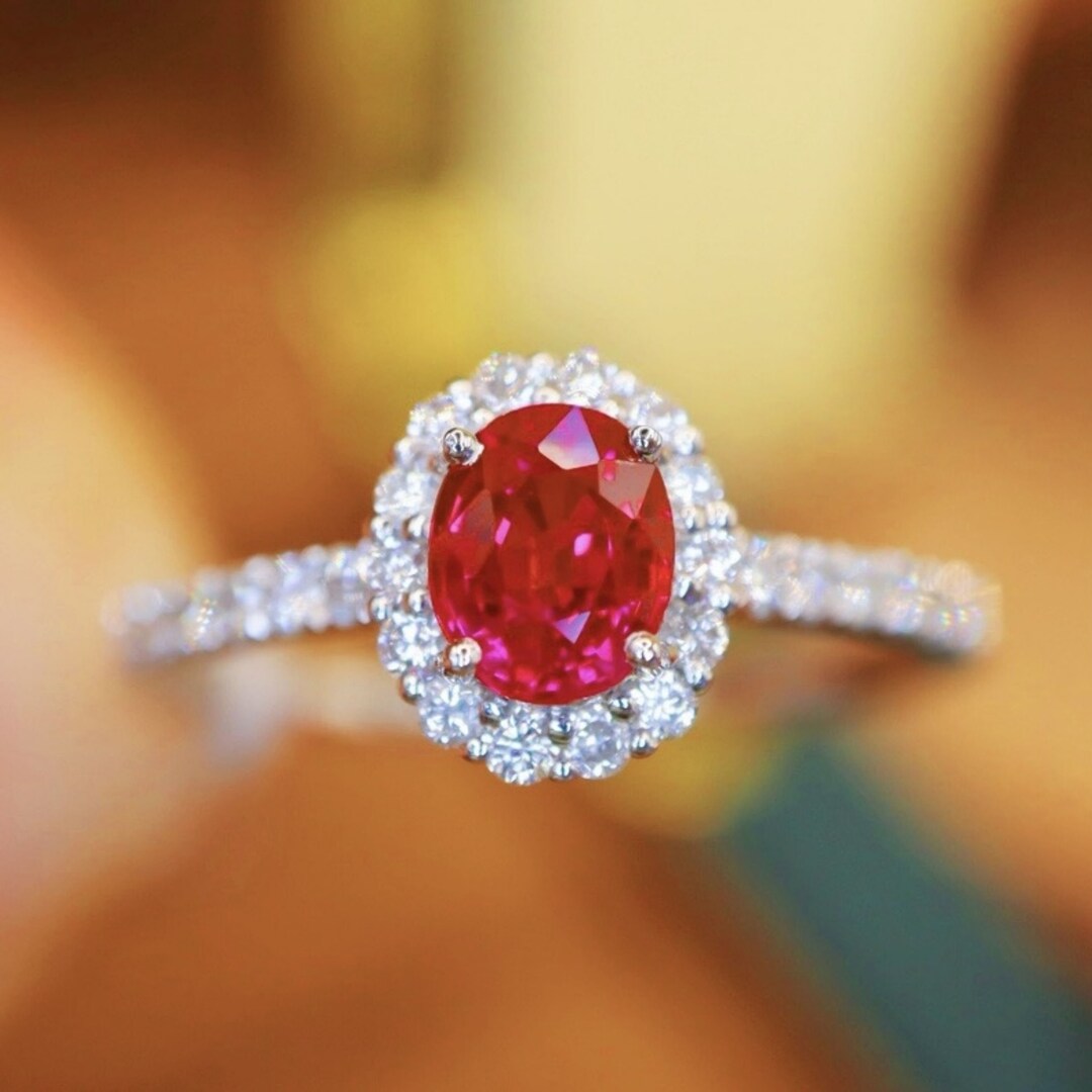 18k White Gold High End Pigeon Blood Ruby Ring/halo Oval Ruby Engagement Ring for Women/dainty ...