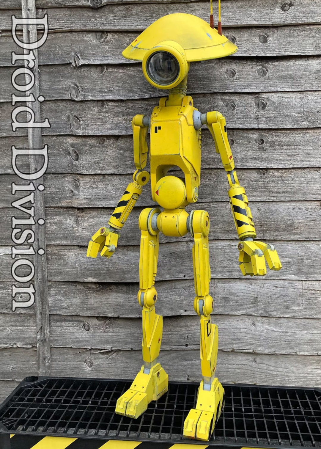 Life-size Pit Droid Over 3 Feet Tall DIY Model Kit - Etsy