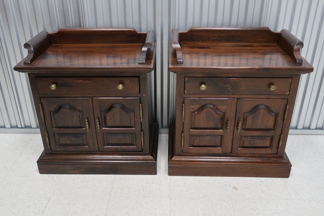 Pair Ethan Allen Old Tavern Antiqued Pine Nightstands Cabinets Vintage ...