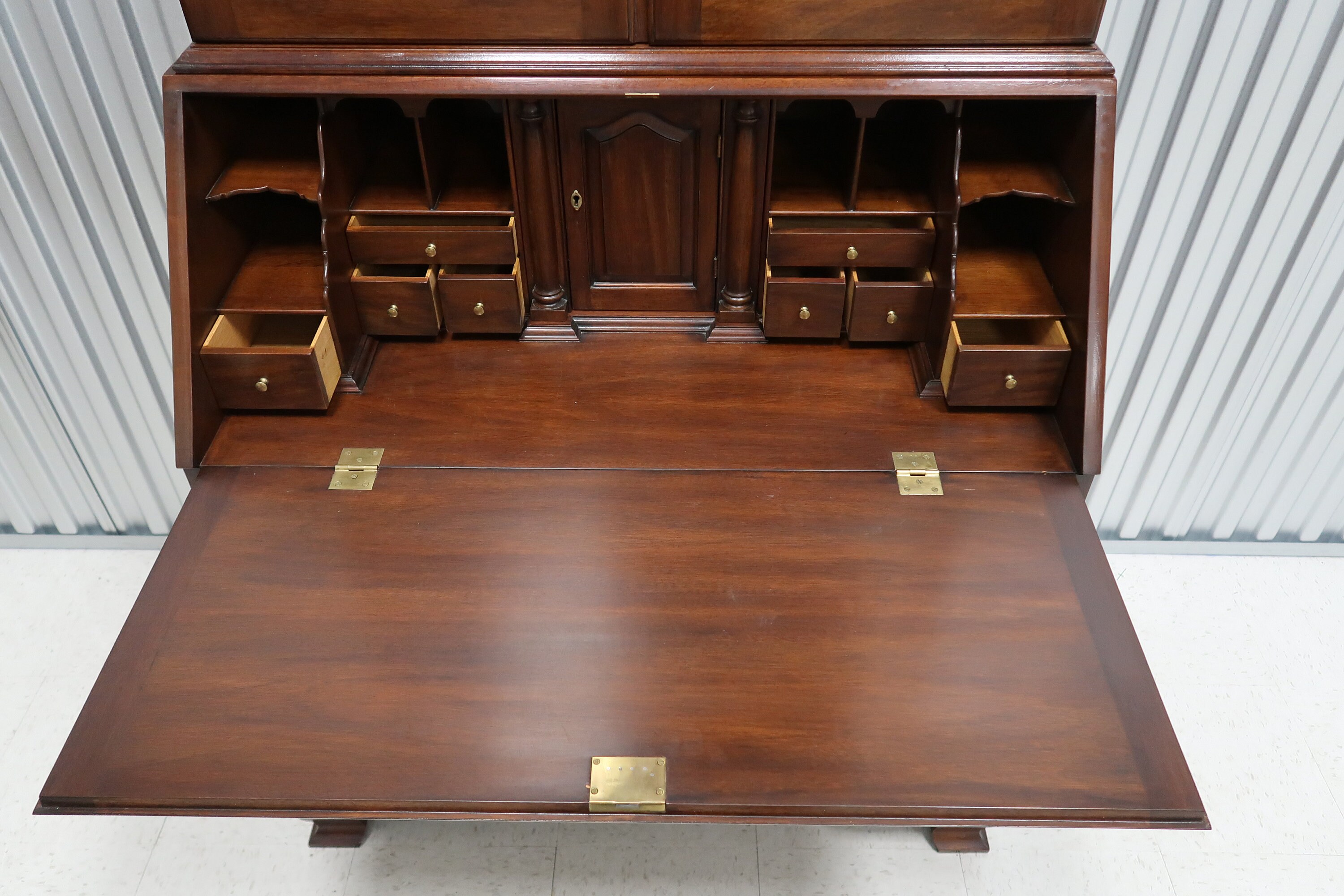 Henkel-harris J. Hancock Mahogany Georgian Secretary Desk Vintage Find ...