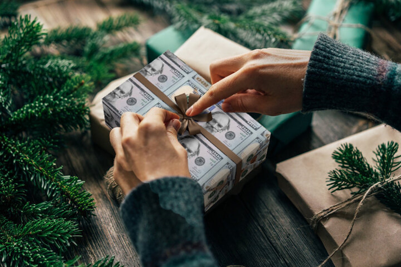 Gift Wrapping Paper Your Face on Money, 100 Dollar Bill, Christmas ...