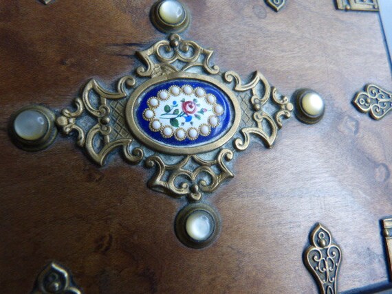 ZIMBERG Magnifying jewelry box, copper alloy trim, Na… - Gem
