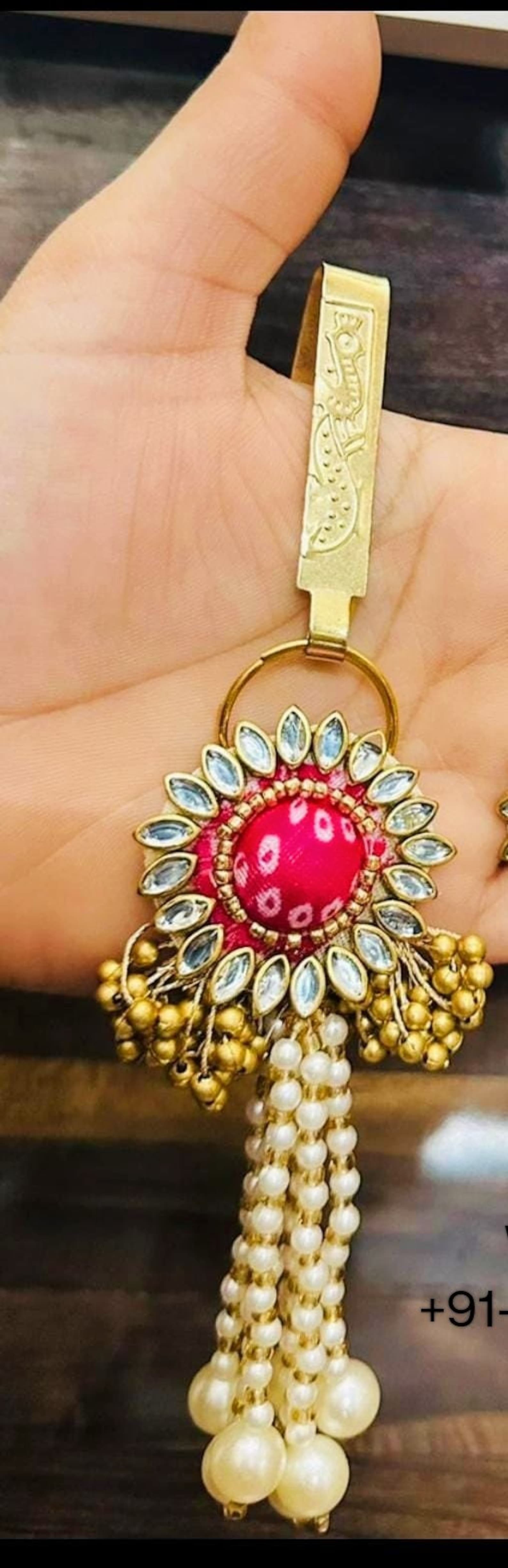 100 Pcs Sangeet Haldi Mehndi Giveaway Key Holders(chabi Ka Guchas ...