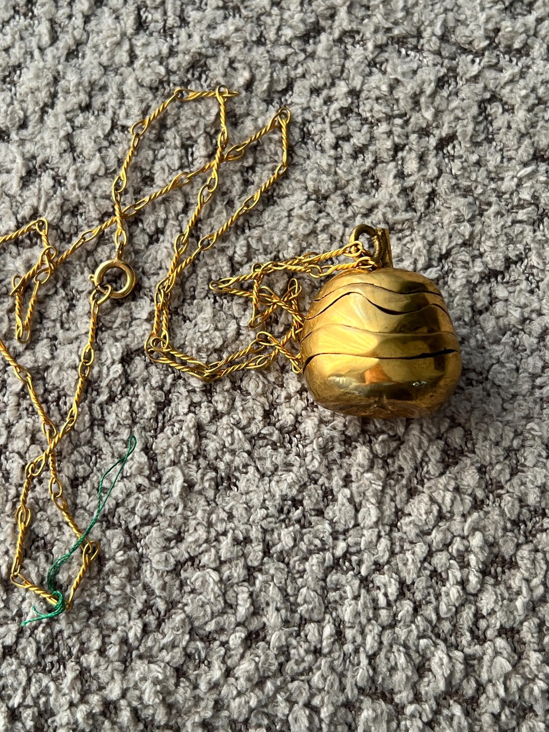 Vintage Gold Apple Locket Pendant Necklace - Unique Layered Design - Etsy