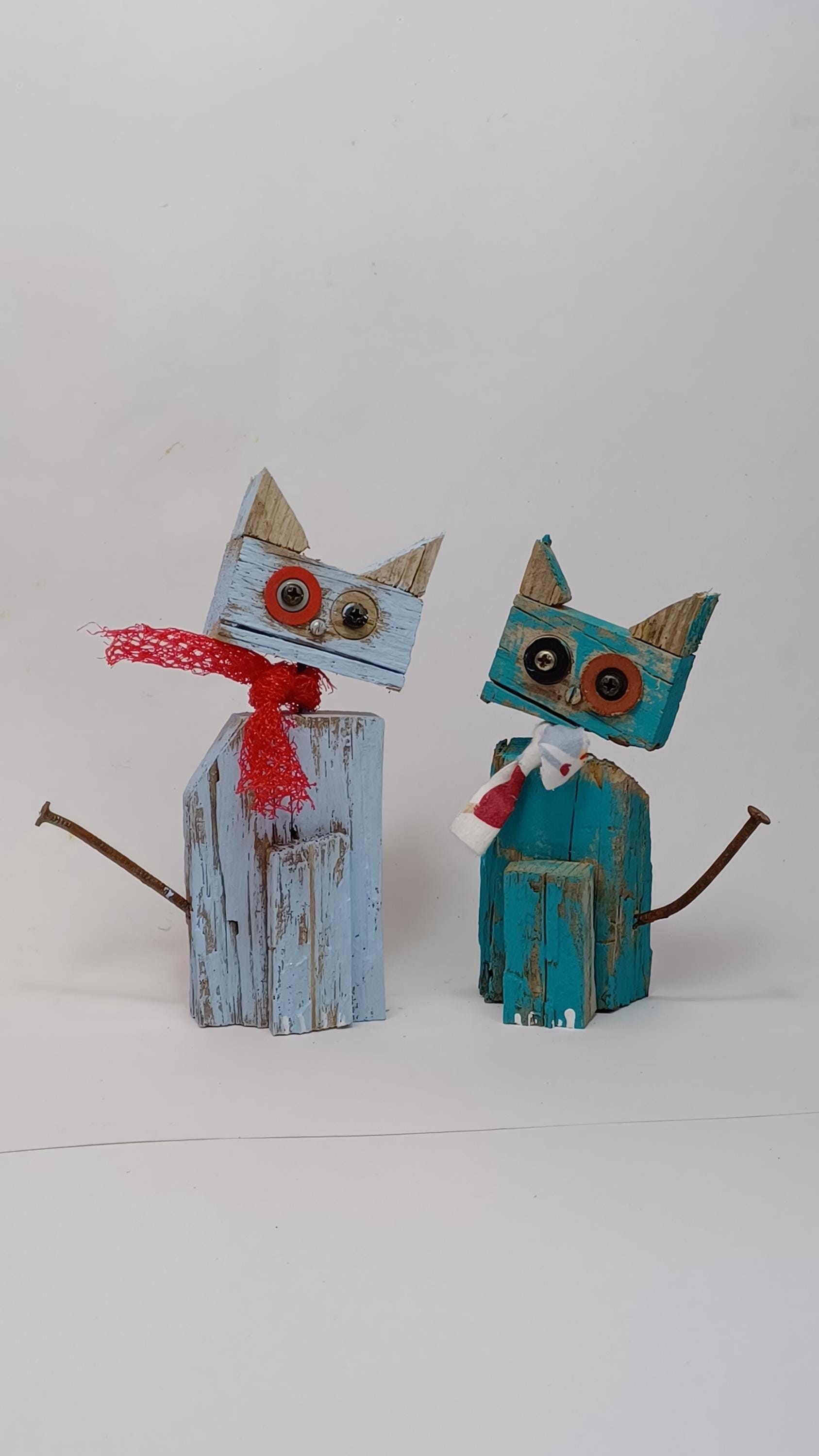 Decorative Wooden Cat Sculpture Gift for Cats Lovers Recycled Metal and ...
