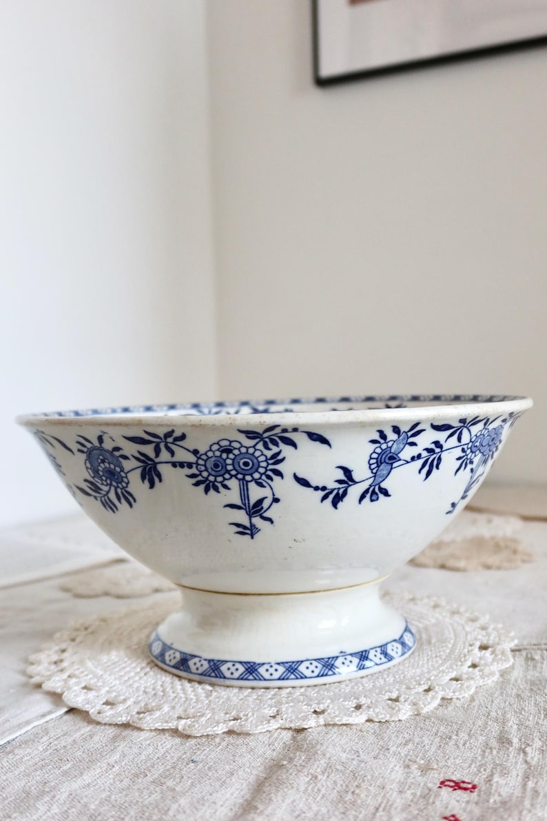 Service antique de vaisselle 33 pièces - Rare porcelaine de Dresde ...