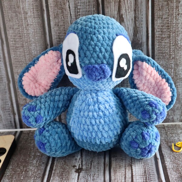 Crochet Stitch Alien - Etsy