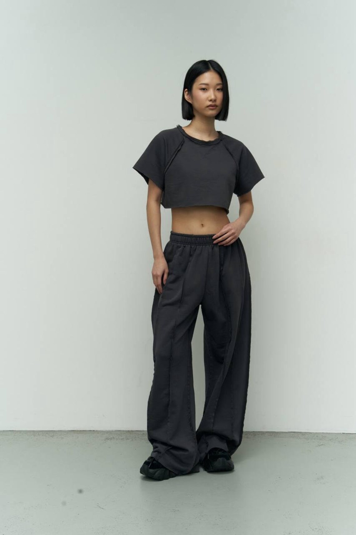 Pleated Crop Top Tracksuit Set, Comfortable Cotton Crew Neck With Torn ...