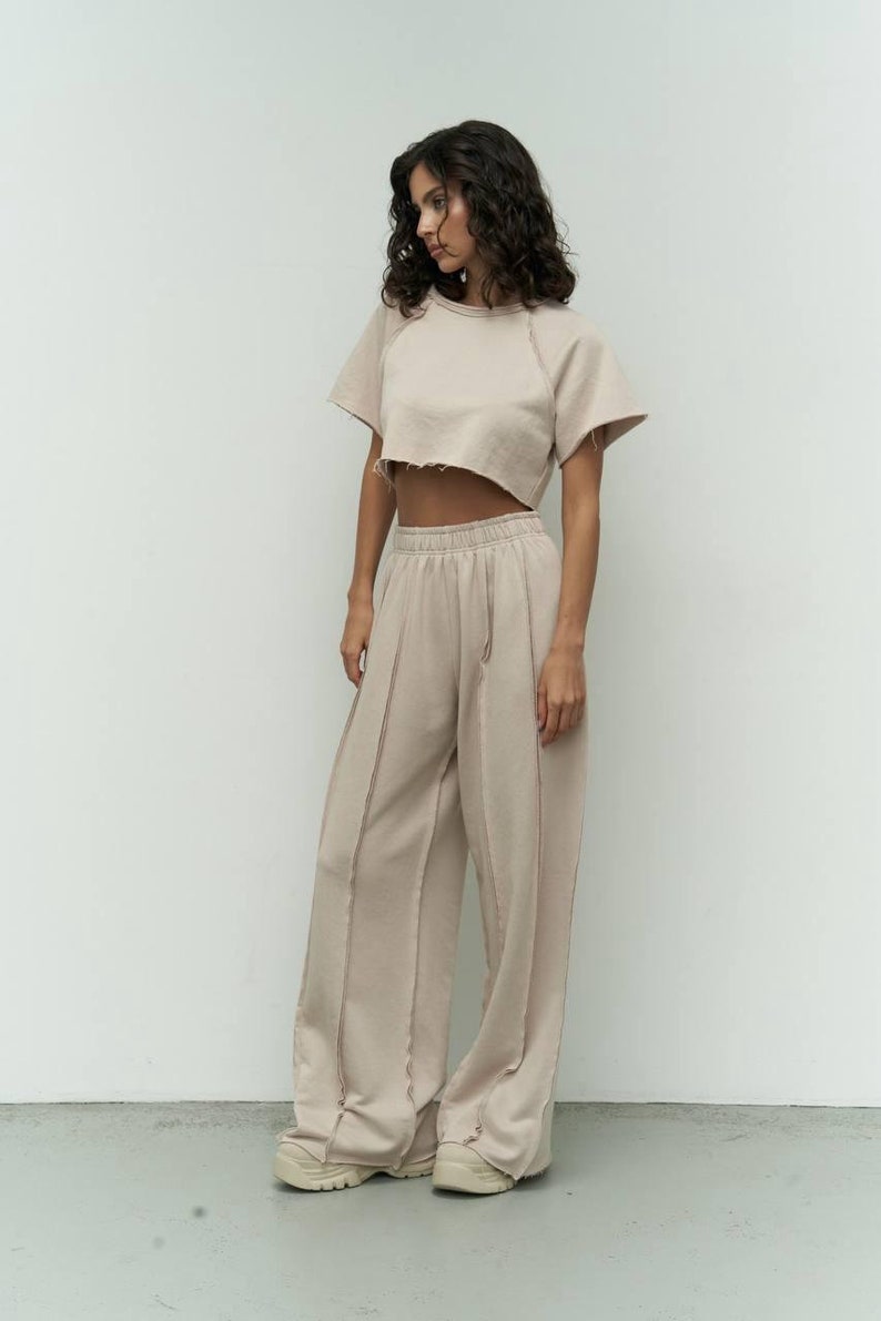 Pleated Crop Top Tracksuit Set, Comfortable Cotton Crew Neck With Torn ...