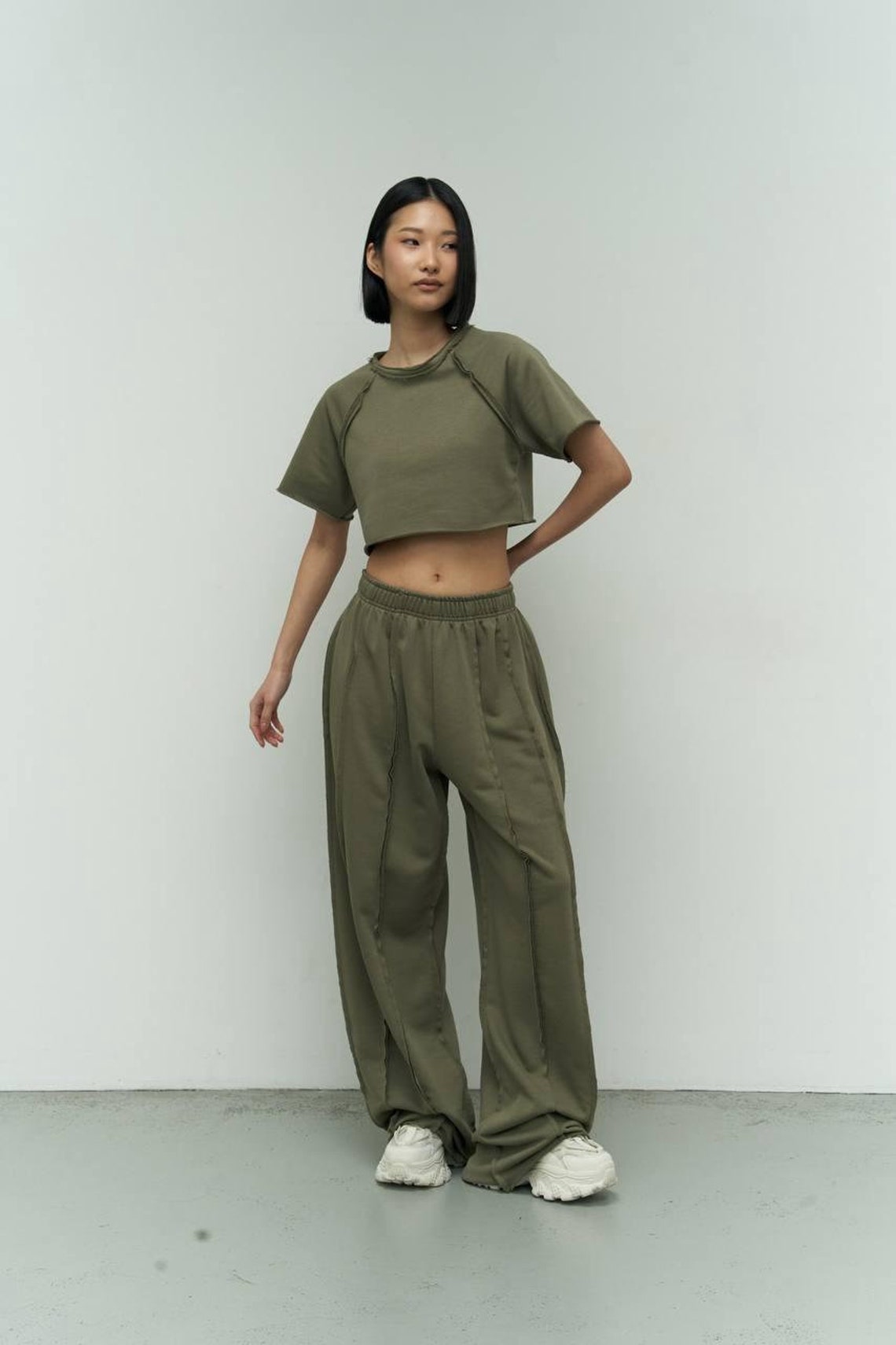 Pleated Crop Top Tracksuit Set, Comfortable Cotton Crew Neck With Torn ...