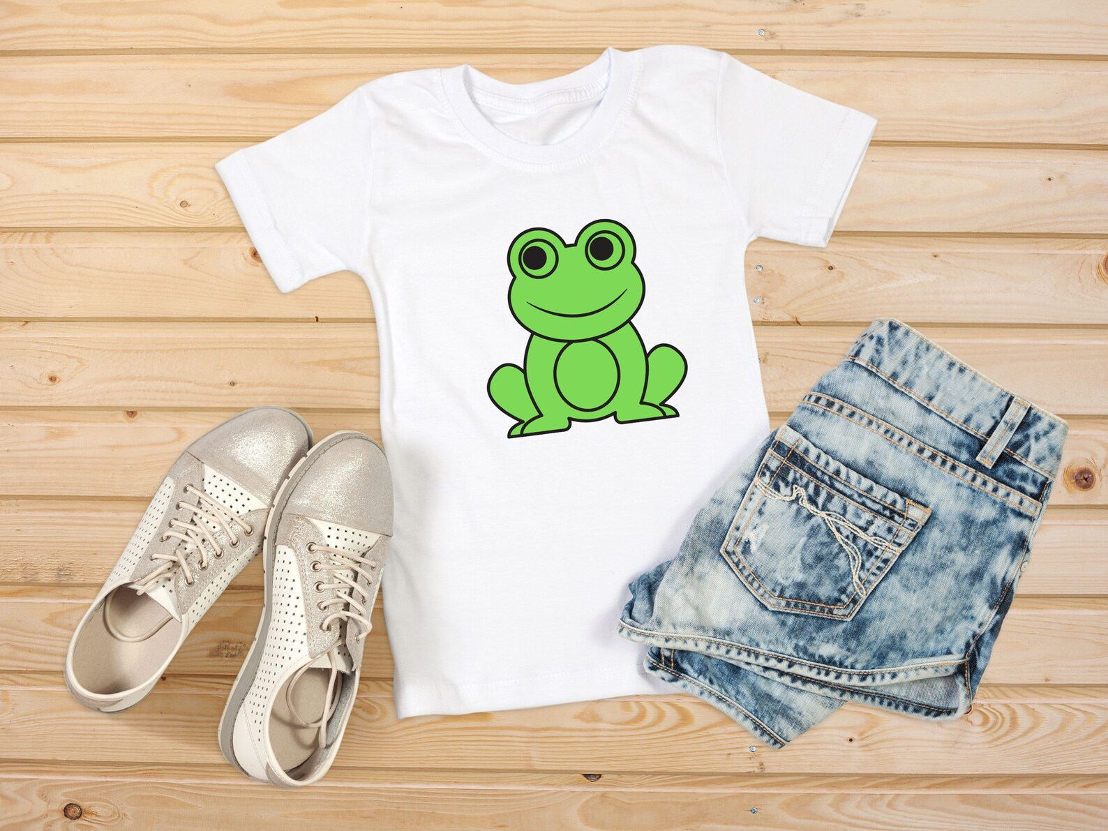 Frog SVG , Cute Frog SVG, Frog Clipart, Frog Silhouette, Baby Shower Shirt, Frog Outline Svg ...