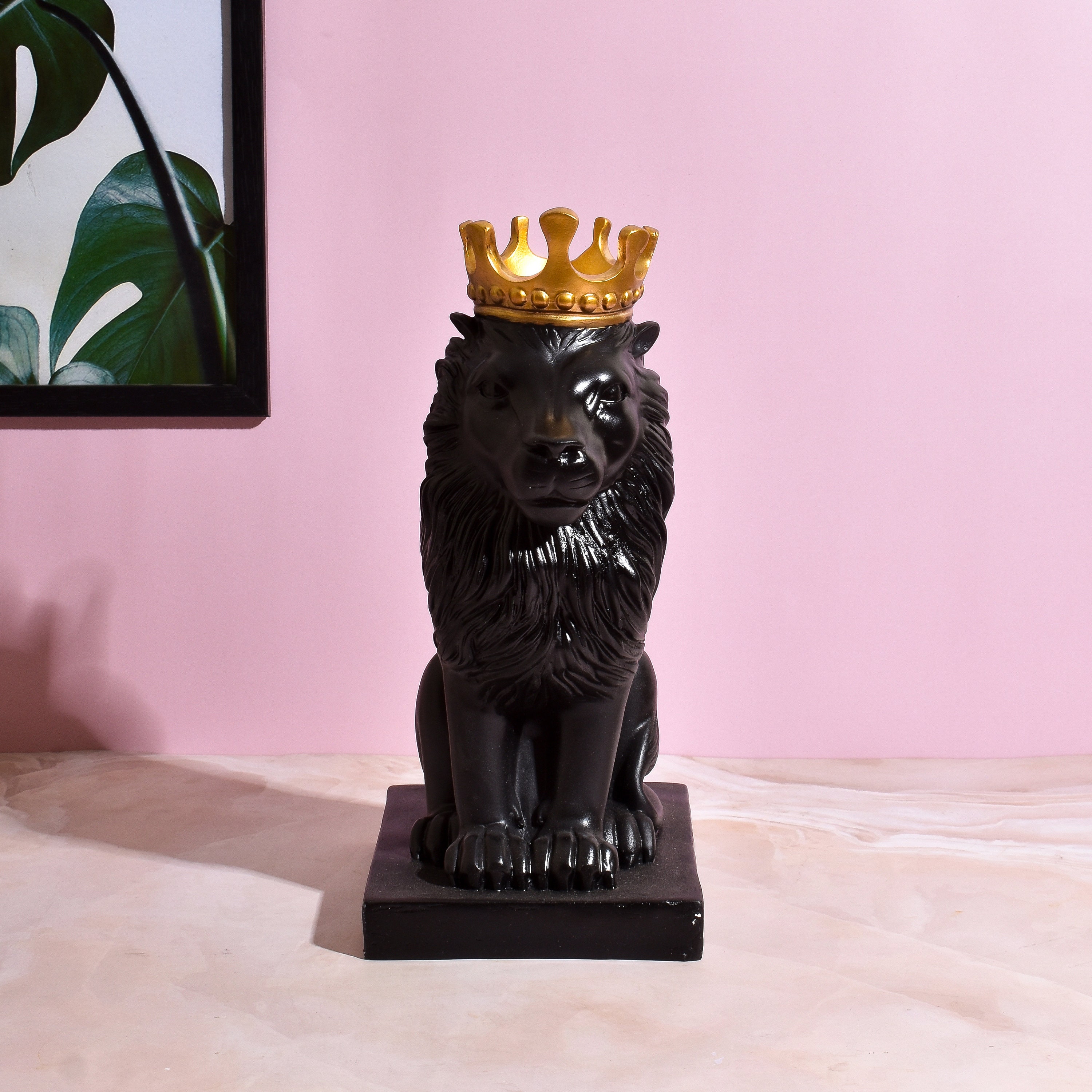 Modern Abstract Crown Lion Statue, Handcrafted Animal Black Resin ...