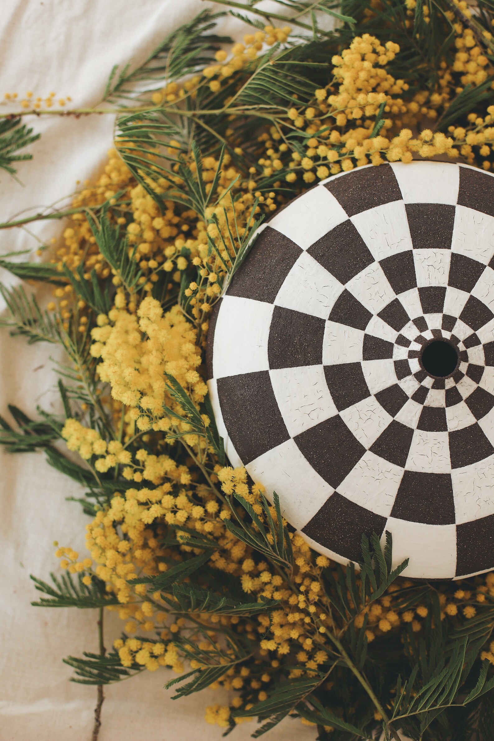 Black Ceramic Vase With Checkers / Round Checkered Ceramic Vase - Etsy