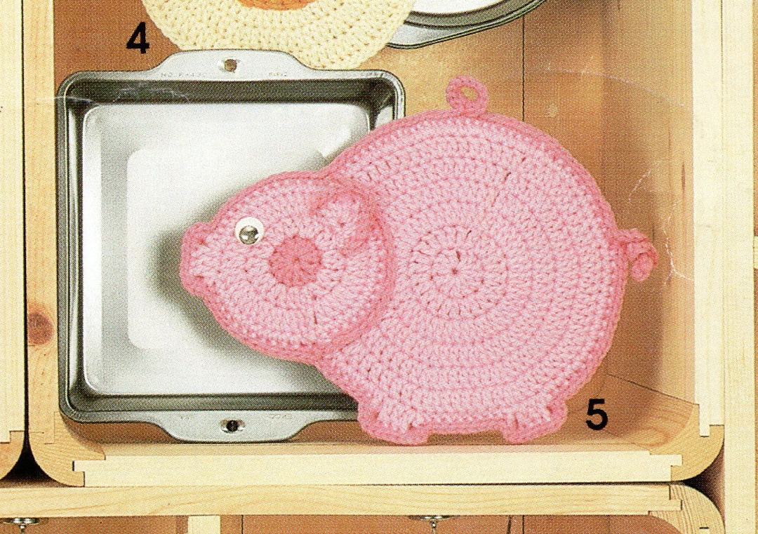 Vintage Crochet Pink Pig Potholder Pattern - Easy, Cute & Quick (PDF ...