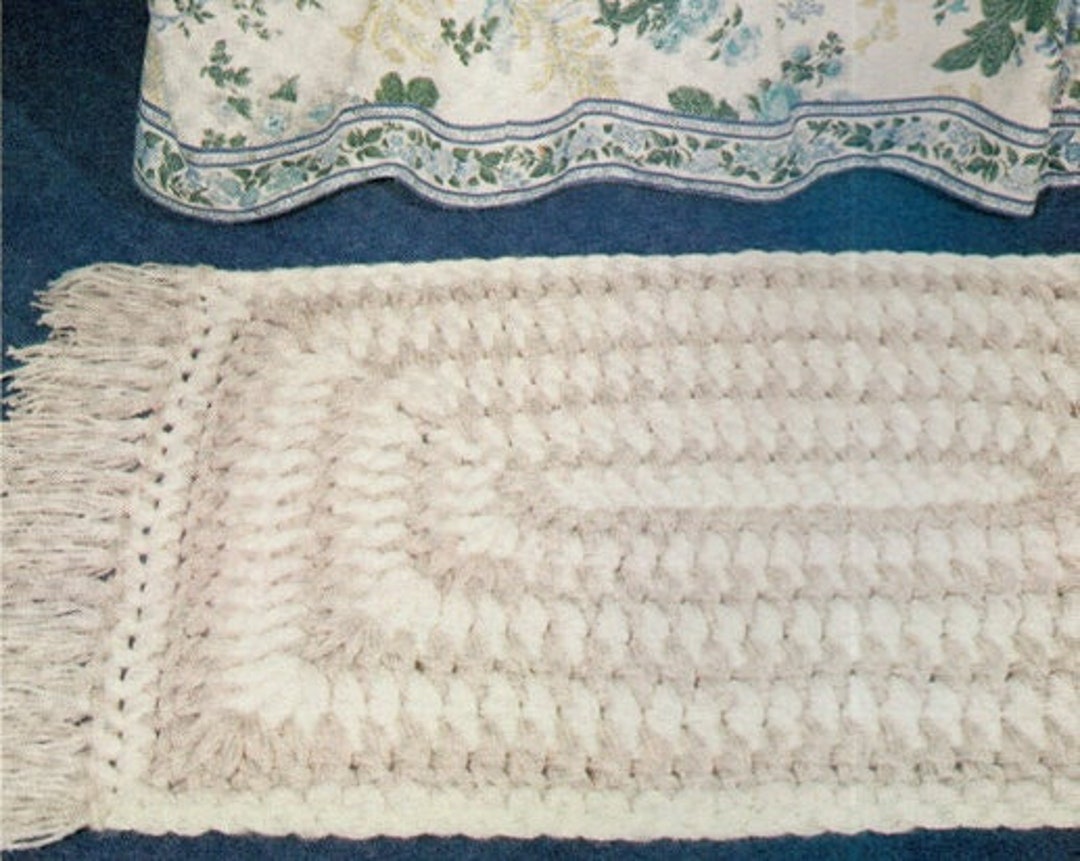 1970's Vintage Fringed Bedside Rug - Retro Crochet Pattern - Etsy