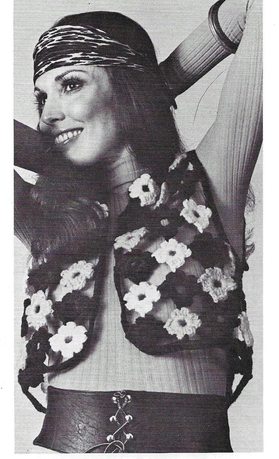 Retro 70's Cut-out Flower Cropped Vest & Headscarf - Cute, Vintage ...