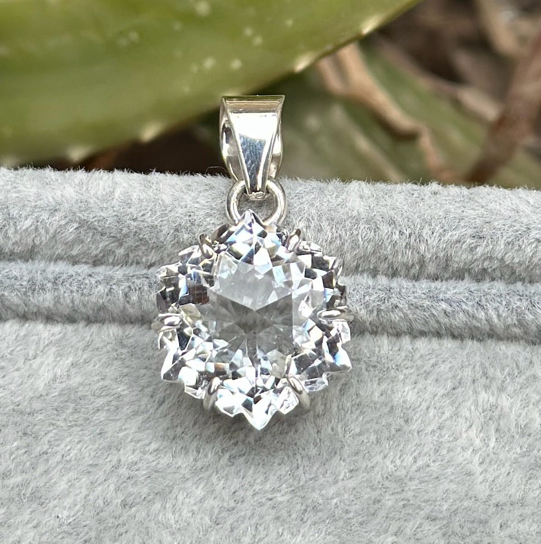 Snowflake Crystal Quartz Pendant - 925 Sterling Silver (3.50 Cm) - Etsy