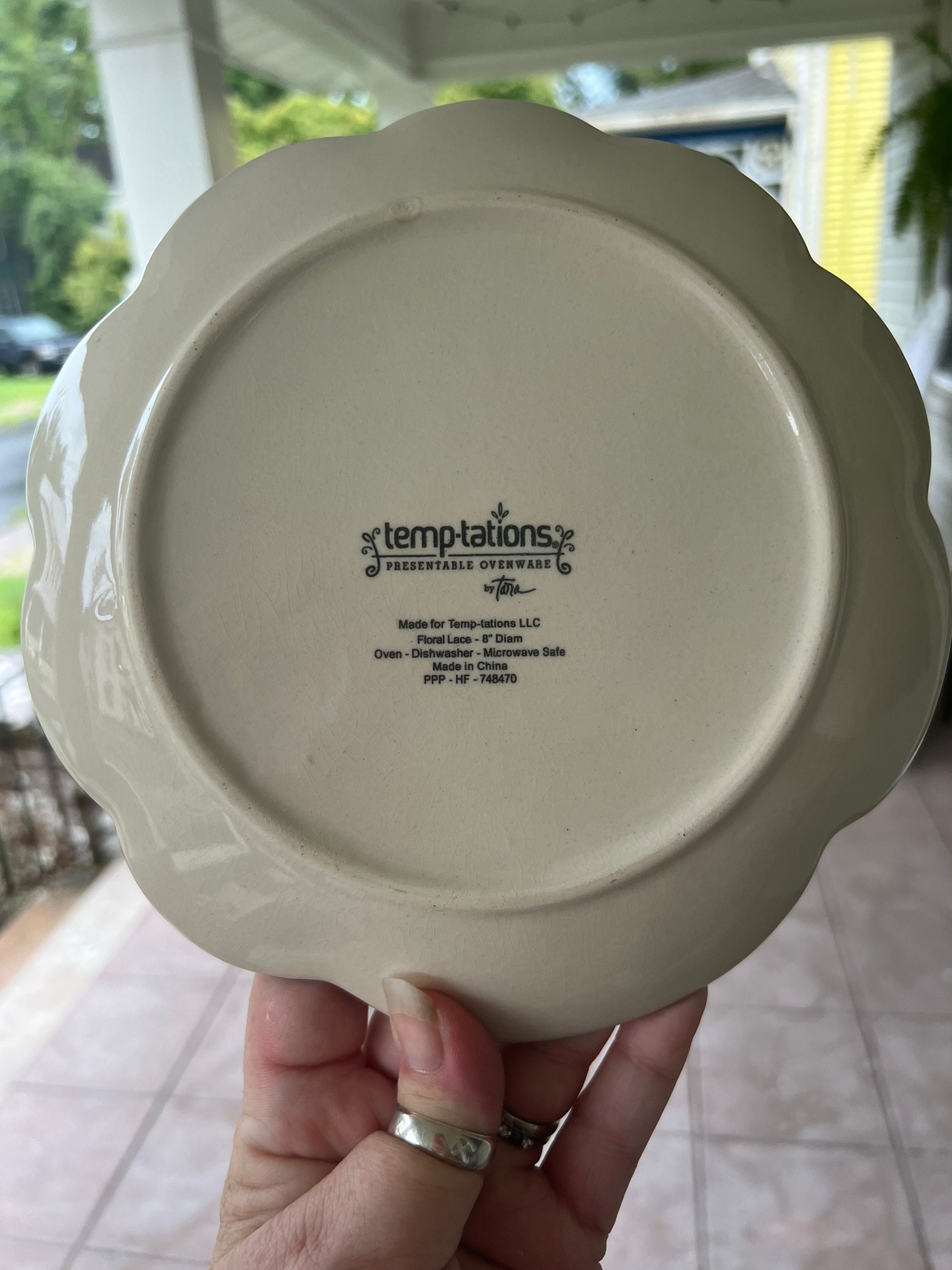 Set of 4 Temptations by Tara Plates Floral Lace Light Blue, White ...