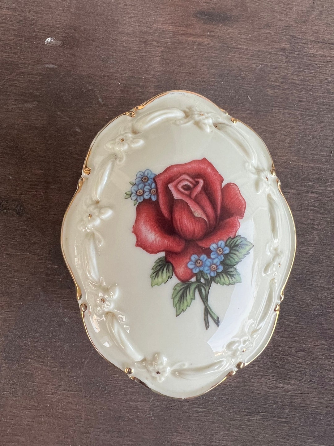 1998 Westland Vintage Music Box Porcelain, Plays Anniversary Waltz - Etsy