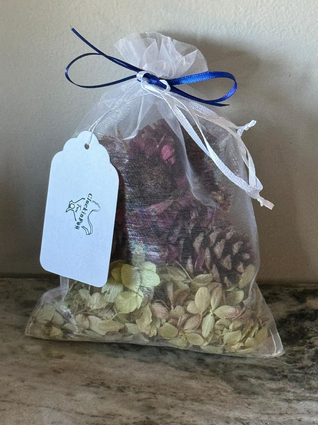 Flower and Pinecone Potpourri Sachets Spring Wildflower Seeds Free ...