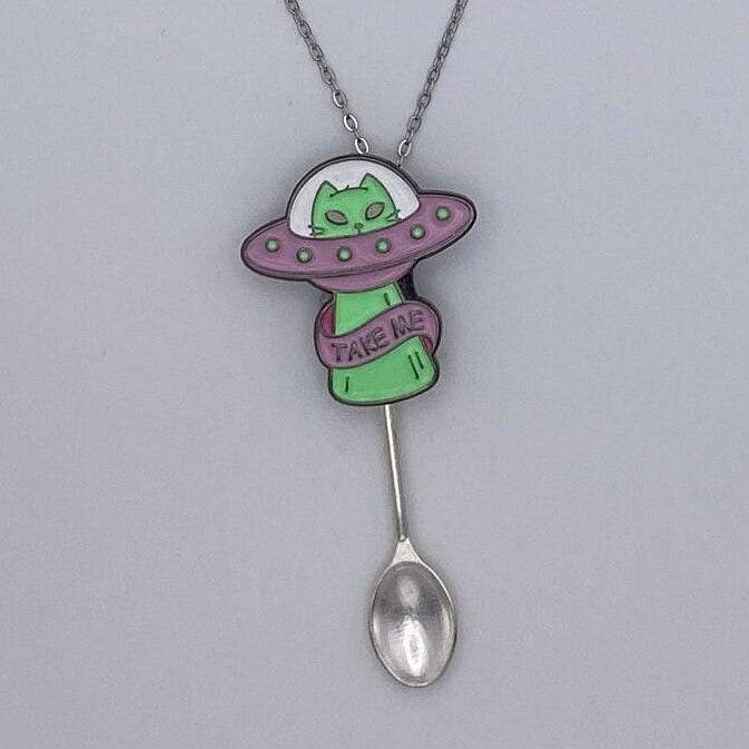 Alien Cat Small Spoon Necklace 'I Wanna Leave' Cute Novelty Mini ...