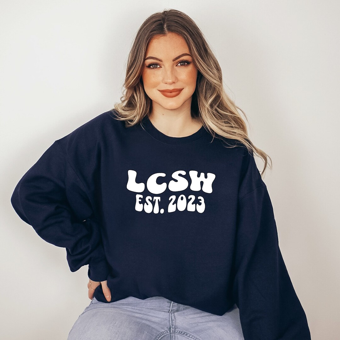 LCSW 2023 Mental Health Retro Trendy Crewneck Sweatshirt, Licensed ...