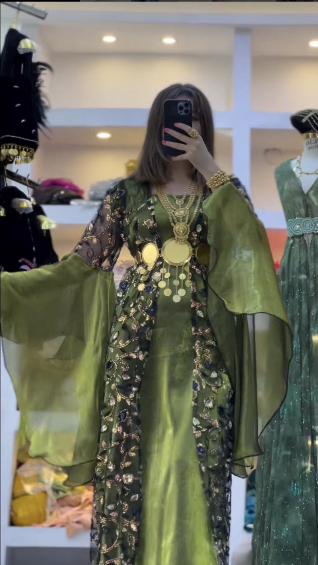 Kurdish Dress Traditional Kaftan Abaya, Kras Fistan Newroz Wedding ...