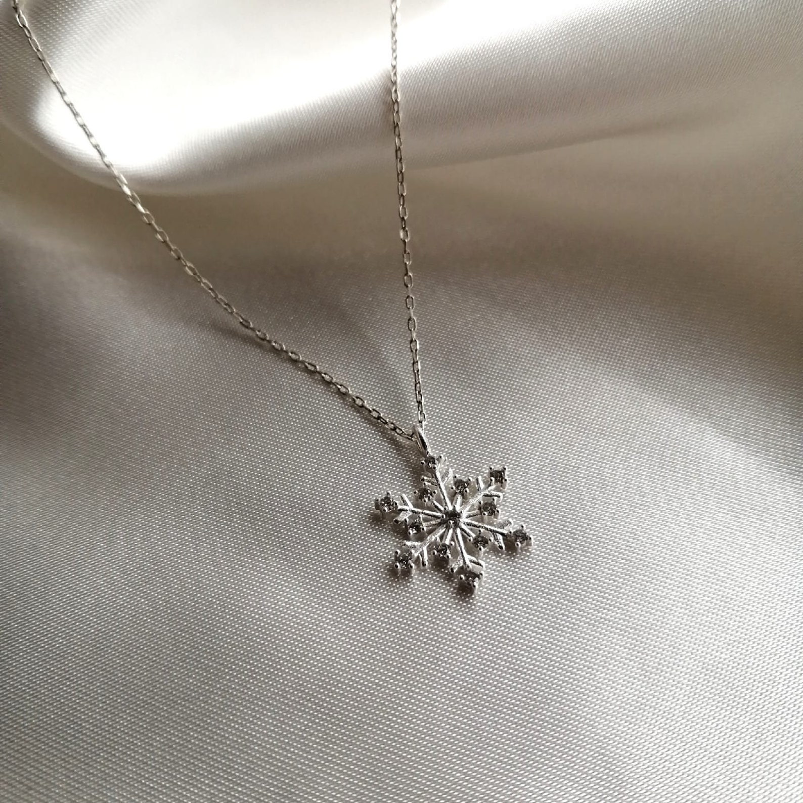 925 Sterling Silver Snowflake Pendants,snowflake Necklace,winter ...
