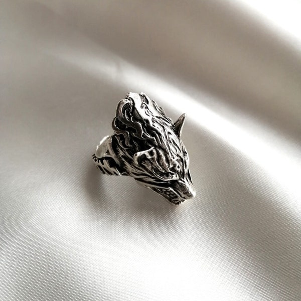 Wolf Ring - Etsy