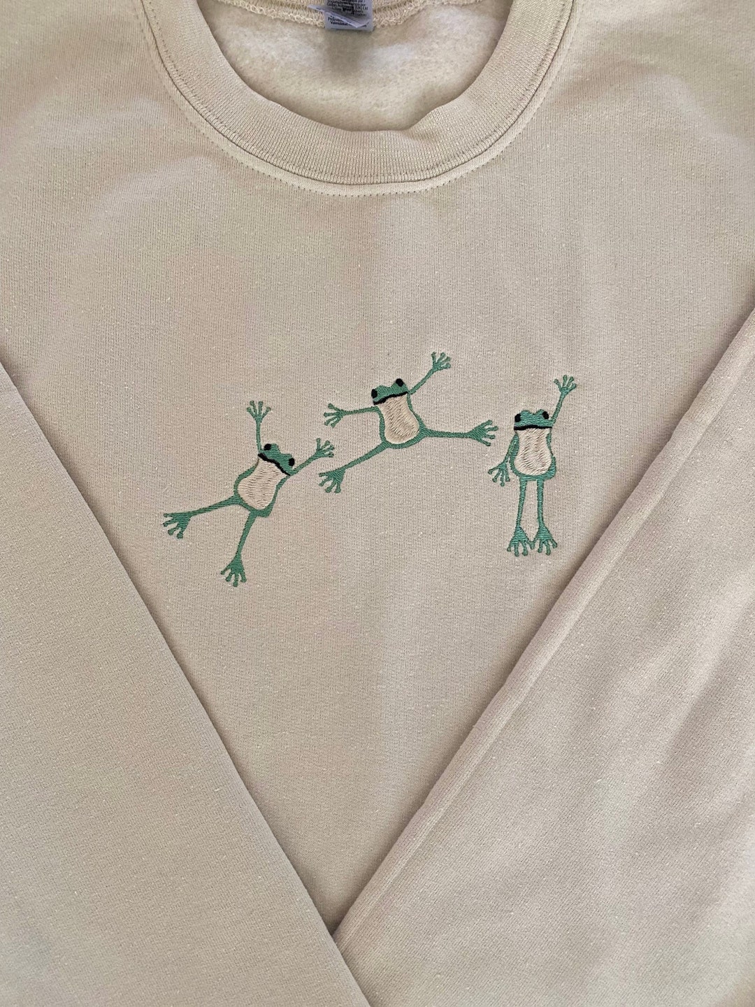 Frog Lover's Embroidered Sweatshirt - Etsy