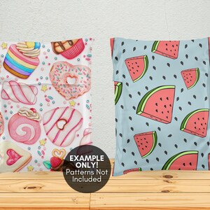 Drag and Drop Polymailer Mockup Template, 10x13 Poly Mailer Bubble ...