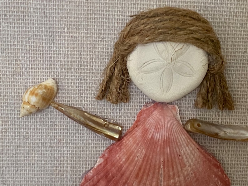 Shell People, Mother and Daughter on the Beach, Seashells Girls ...